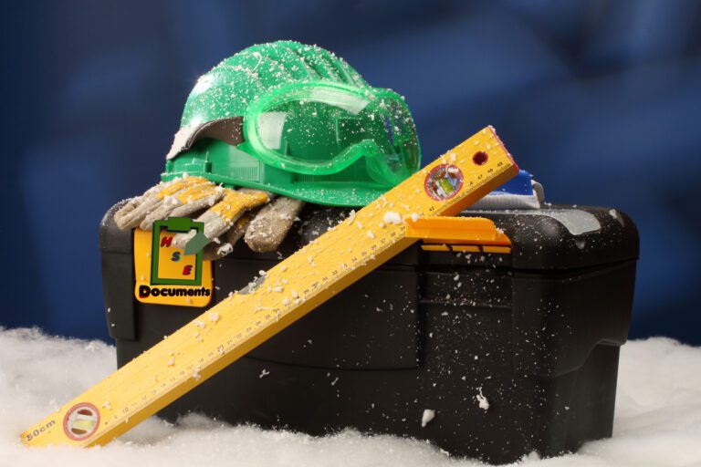 Toolbox Talk On Cold Stress (Factors)